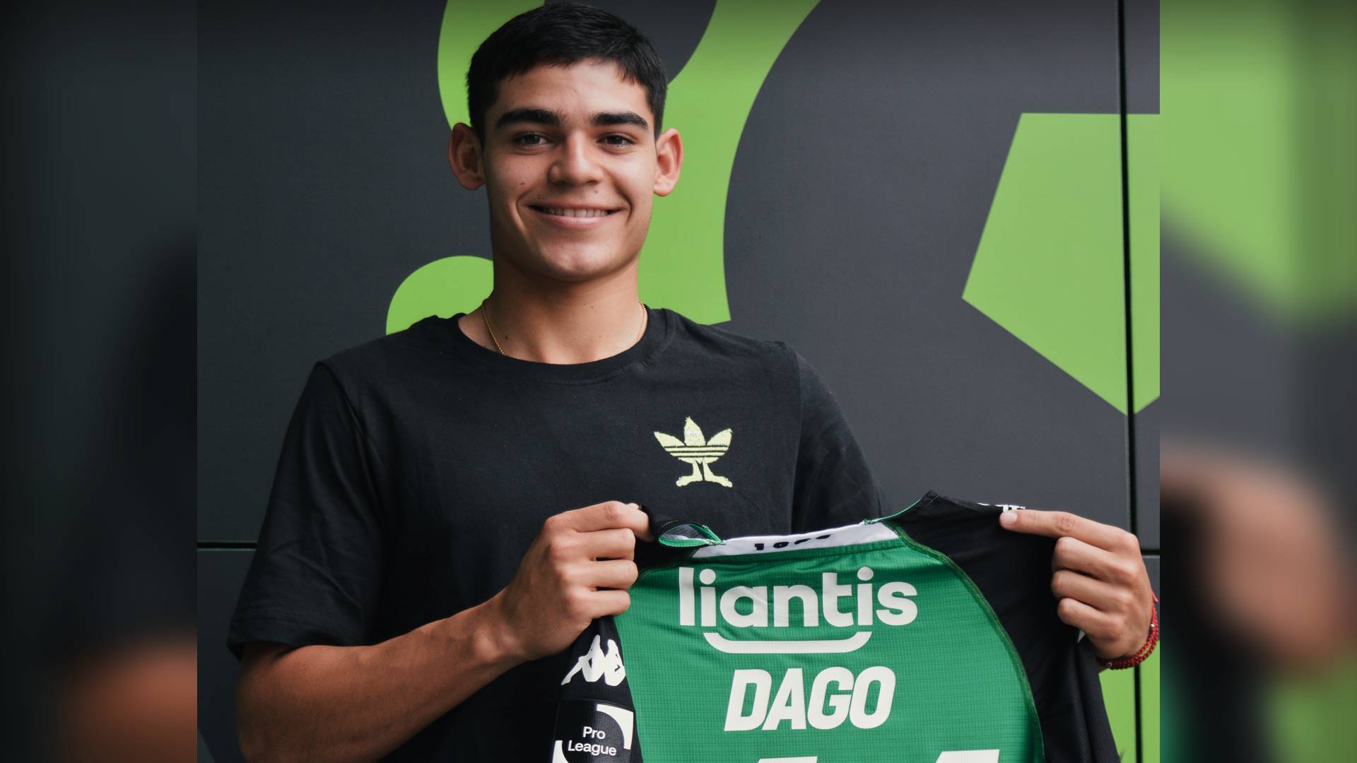 Dagoberto Espinoza Futbolista juvenil del América cumple su sueño de ...