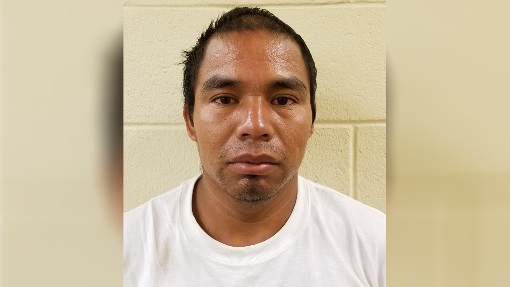 Arrestan a indocumentado en la frontera con antecedentes penales por un ...