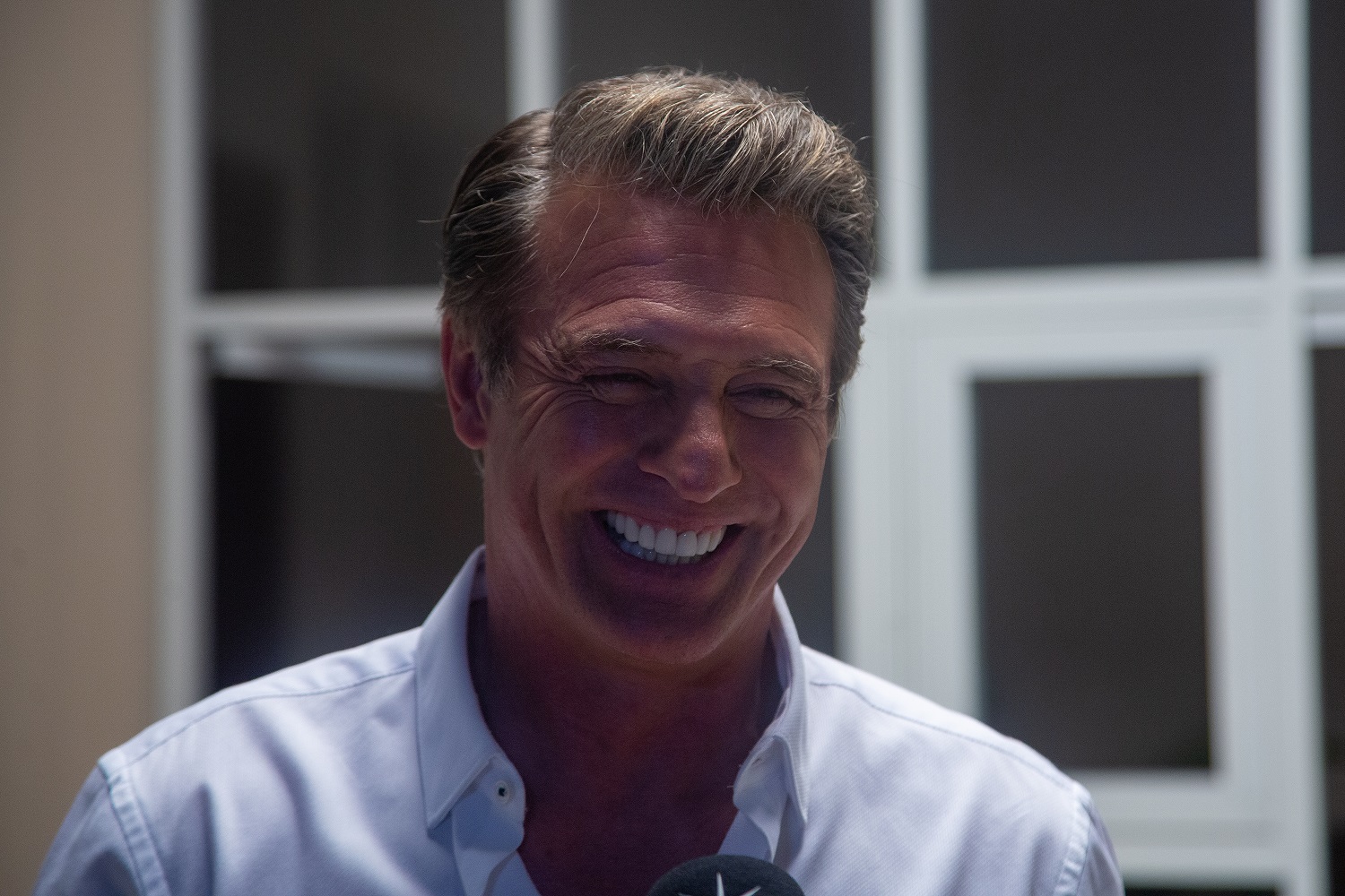 Juan Soler revela cómo trabaja el acento de su personaje en 'La ...