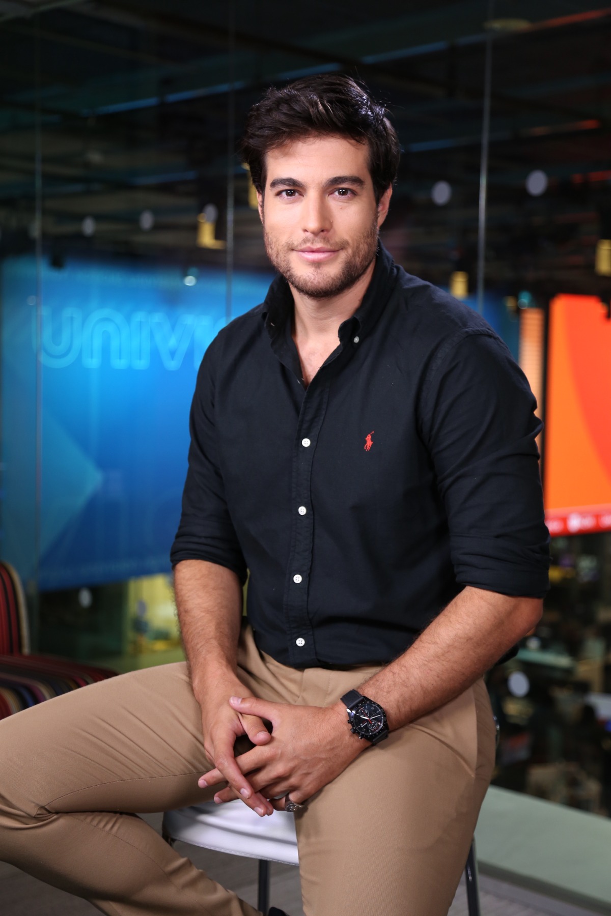 Danilo Carrera revela qué conductora es su amor platónico; le pide beso ...