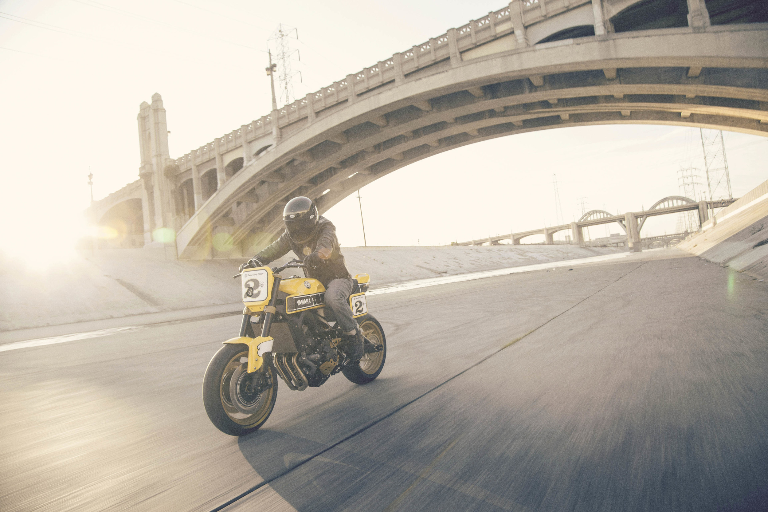 Imágenes de la Yamaha Yard Built 900 Faster Wasp por Roland Sands ...