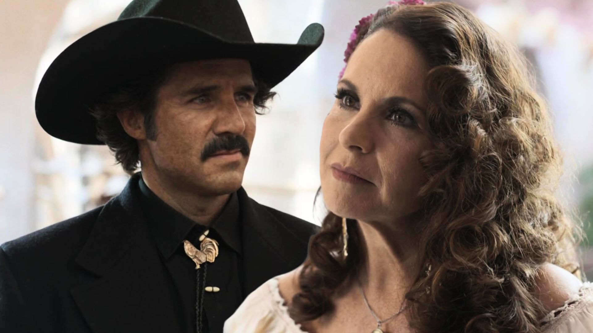 'La Caponera' cura a Dionisio de su gran miedo | Series El Gallo de Oro ...