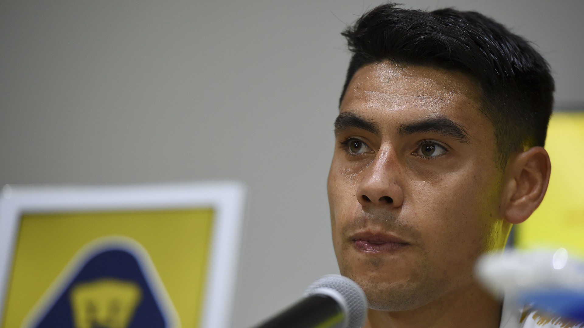 Felipe Mora, con la misión de hacer olvidar a su compatriota Nicolás ...