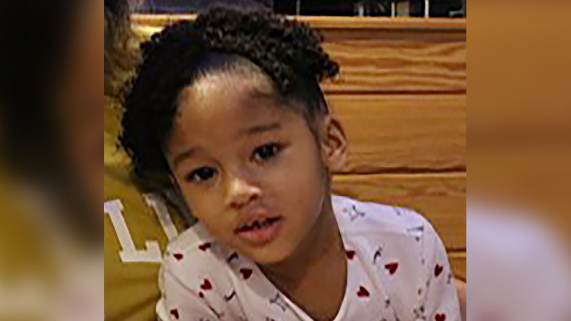 Las últimas imágenes conocidas de Maleah Davis, la niña de 4 años que ...