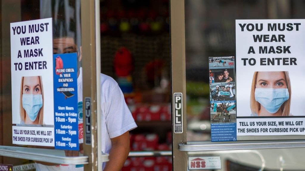 El gobernador de California emite orden para el uso obligatorio de ...