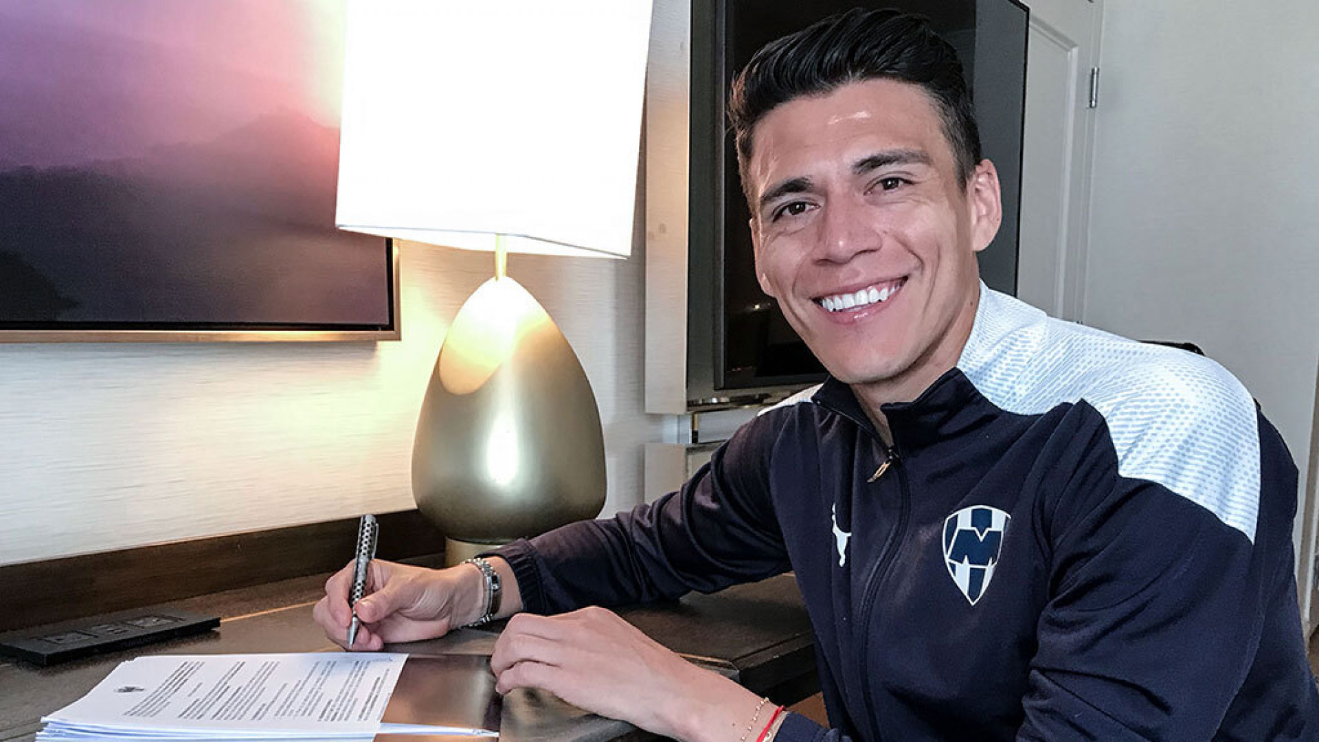 Héctor Moreno se convierte en nuevo jugador de Monterrey para el ...