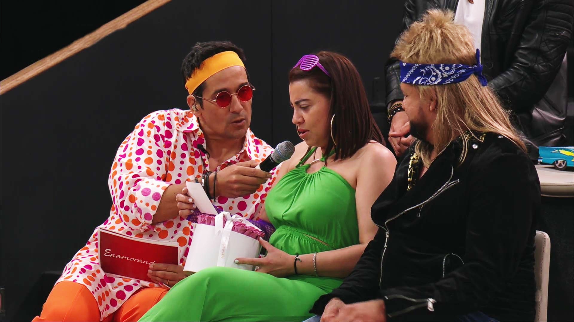 El doble de Nabil sorprendió a su esposa en vivo: el amor saltó del palco al público | Realities ...