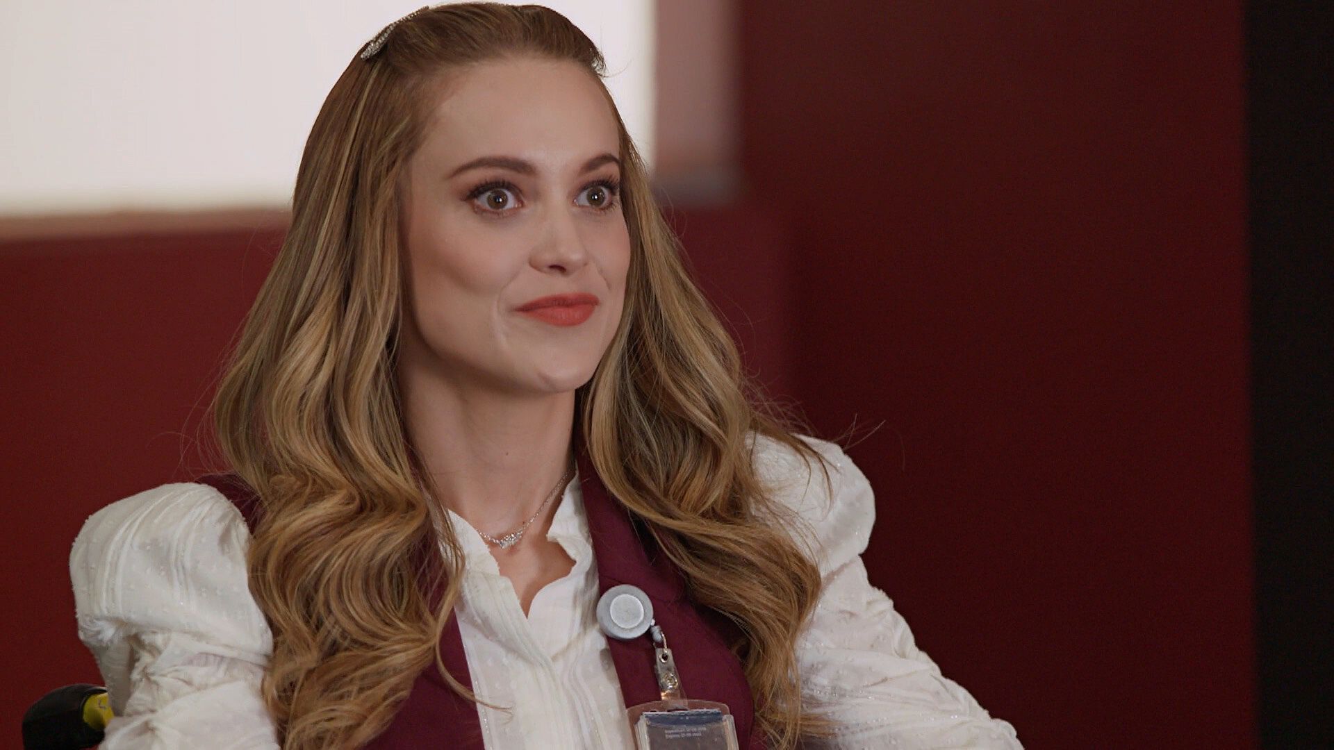 Sonia se queda con el puesto de Fabricio en 'Amor Dividido' | Shows ...