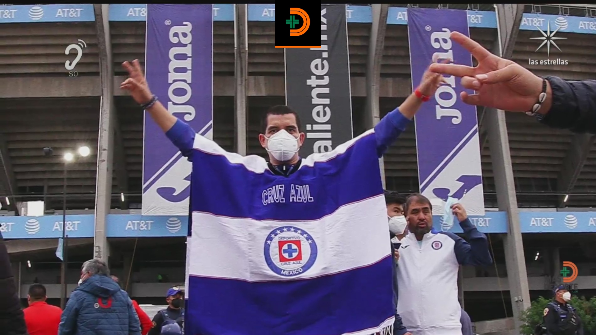 El Color | La afición de Cruz Azul sufrió en su regreso al Estadio ...
