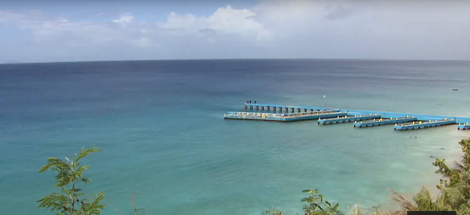 Investigan agresión en la Playa Crash Boat | Univision Puerto Rico WLII ...