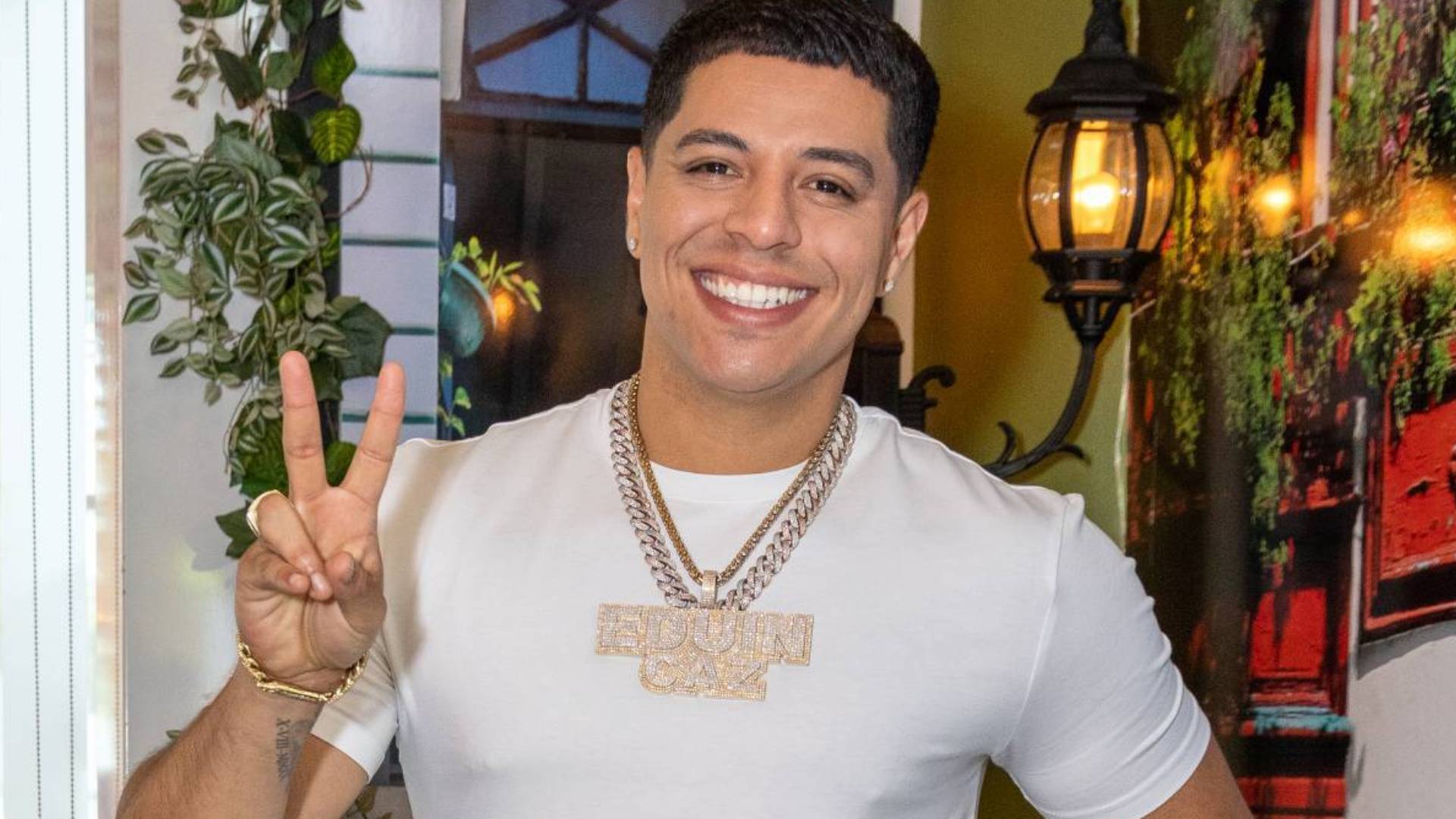 ¿Eduin Caz regresará del retiro en el 2024? Reveló que disfruta su vida ...