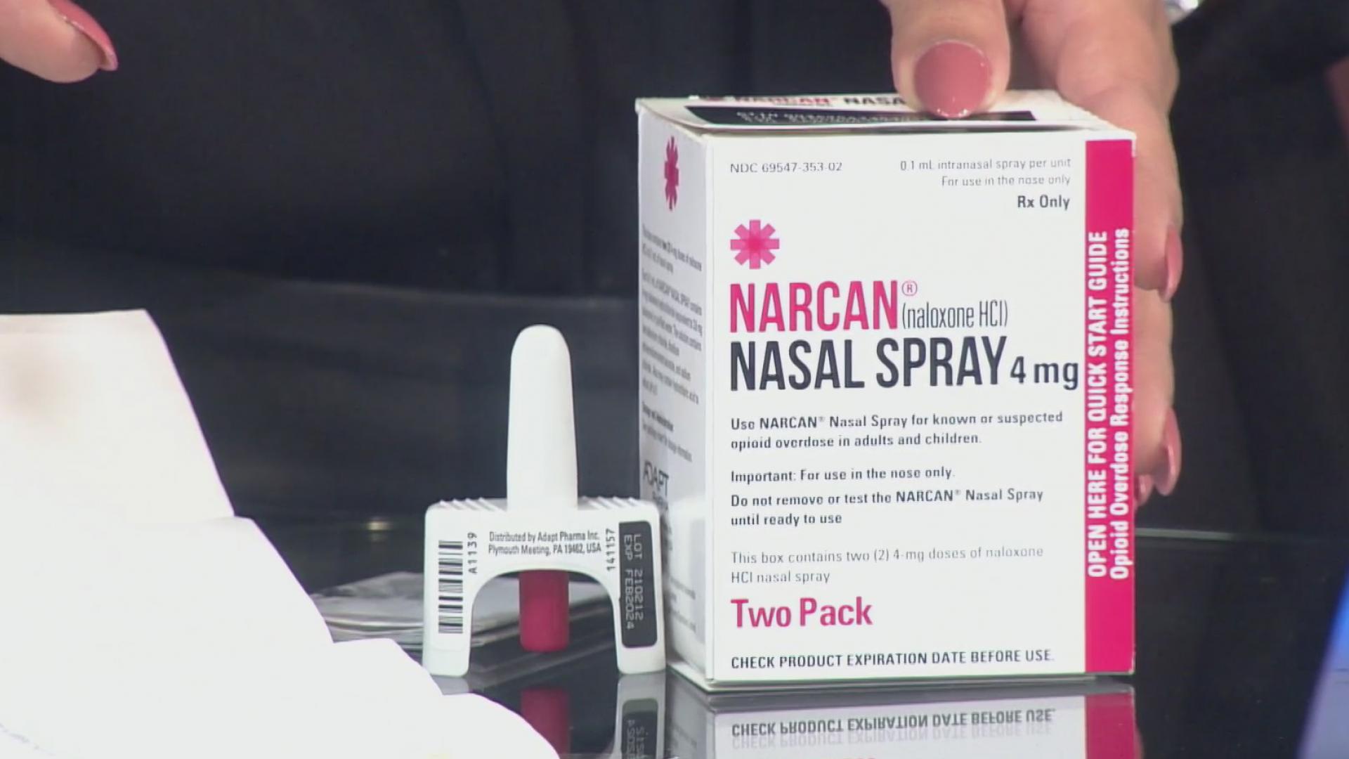 Así se usa el Narcan, medicamento para tratar sobredosis de fentanilo ...