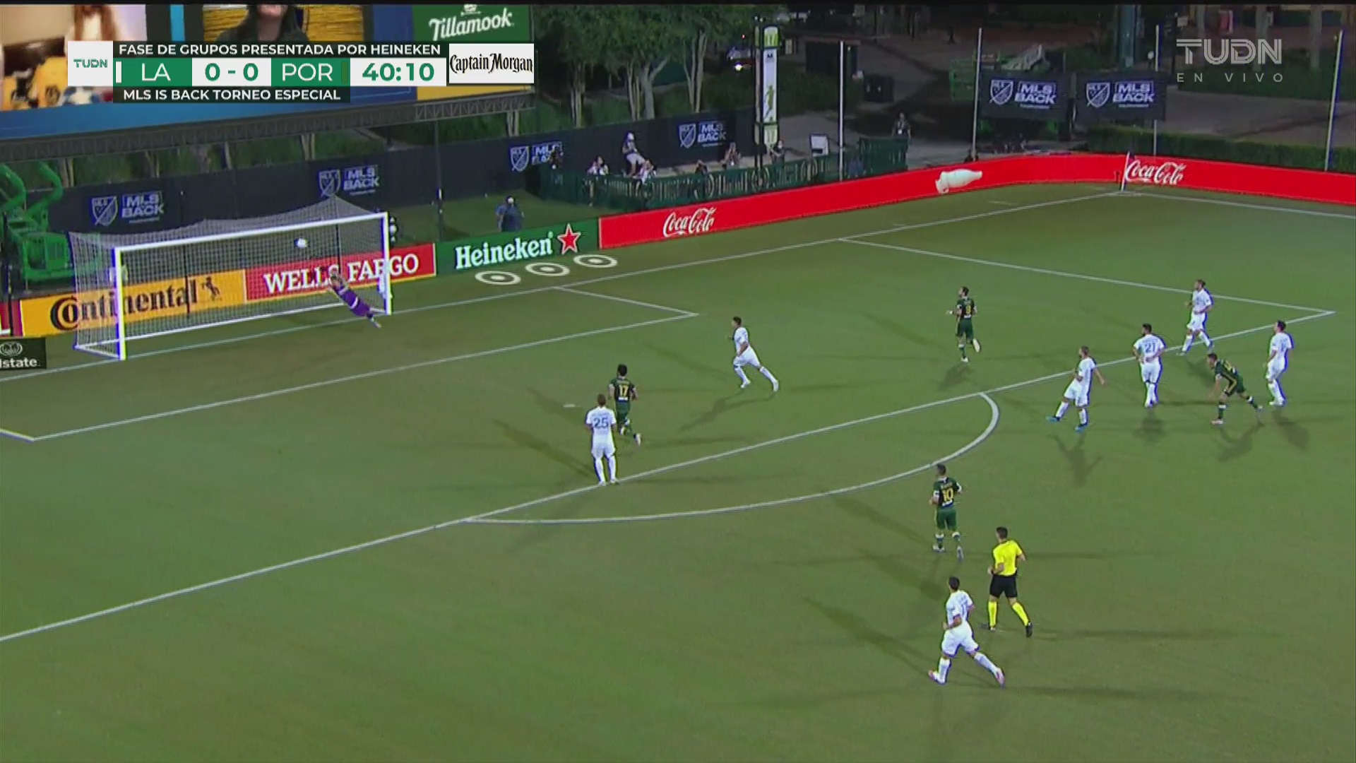 ¡Se salva el Galaxy! Marvin Loría le quema los guantes a David Bingham ...