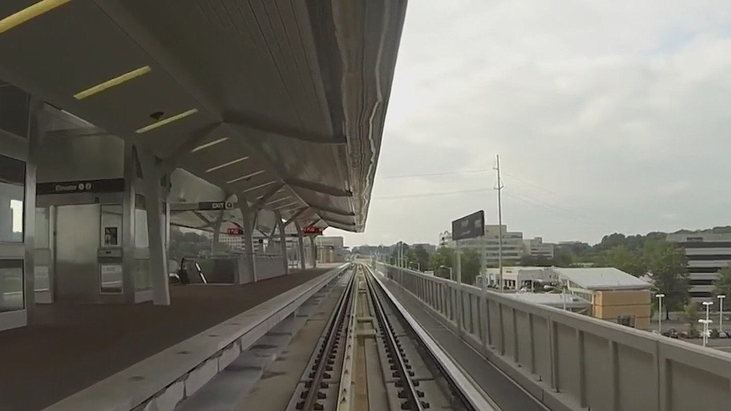 La extensión de la Línea Plateada del Metro hasta el aeropuerto Dulles ...