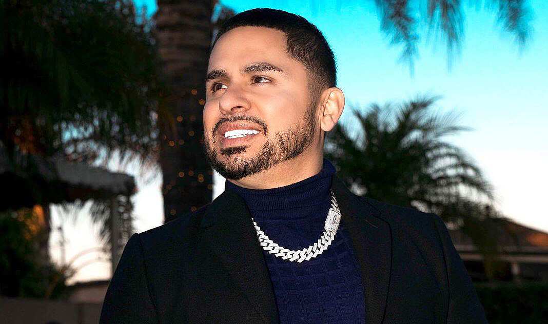 Larry Hernández prepara disco con grandes invitados por sus 25 años de ...