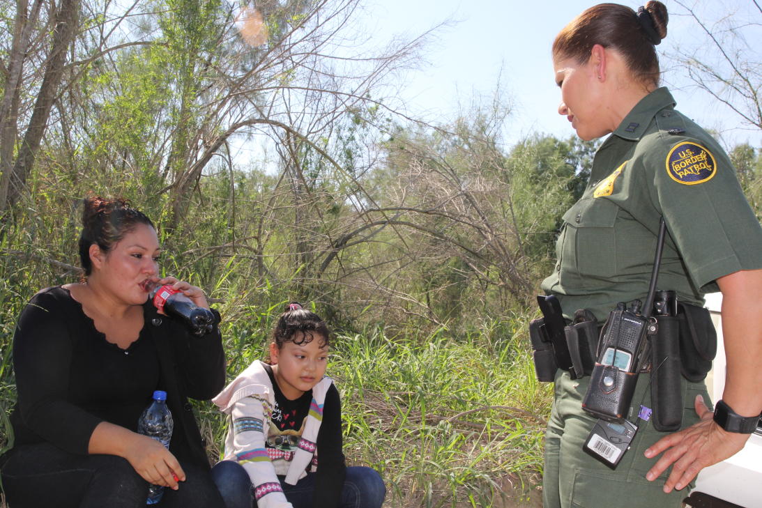 In photos: The Border Patrol stops migrants crossing the Rio Grande ...