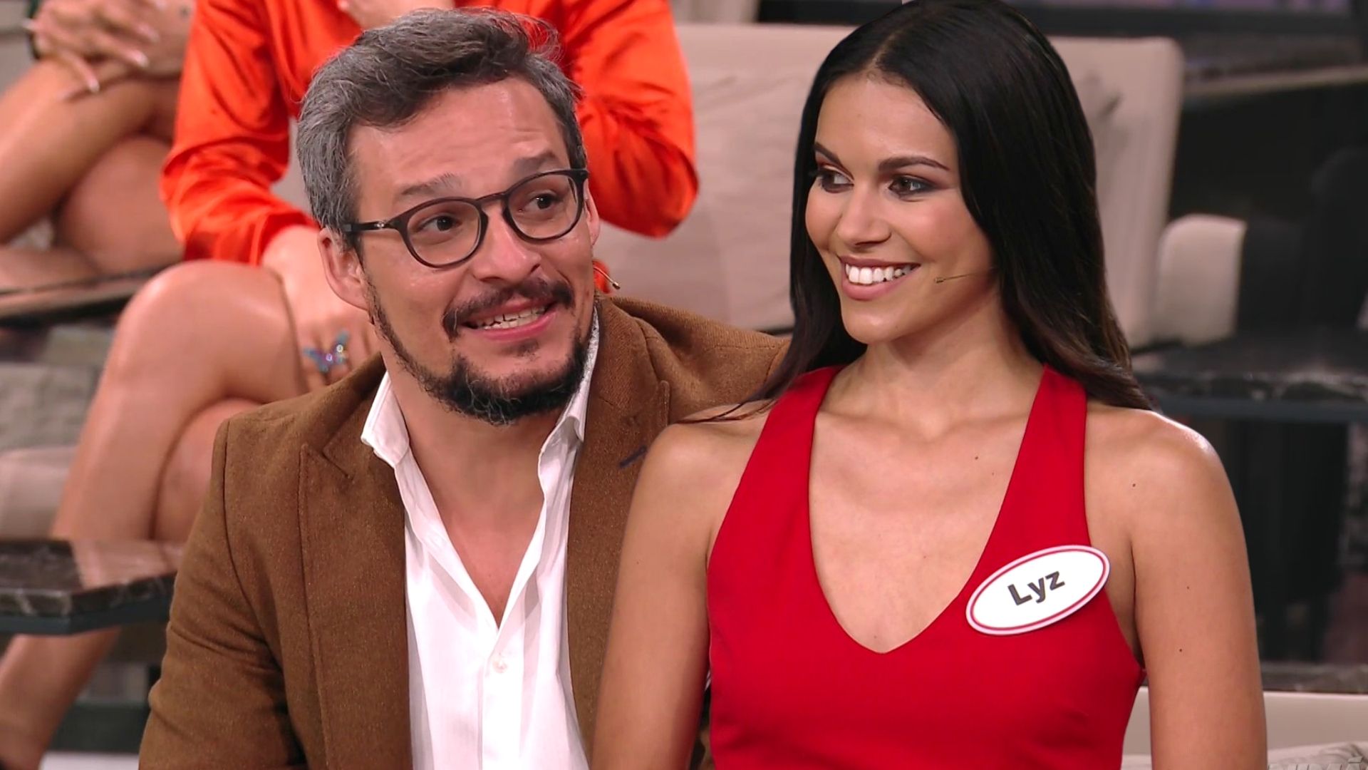 Lyz hizo su debut como amorosa y su presencia dejó con "la boca abierta ...