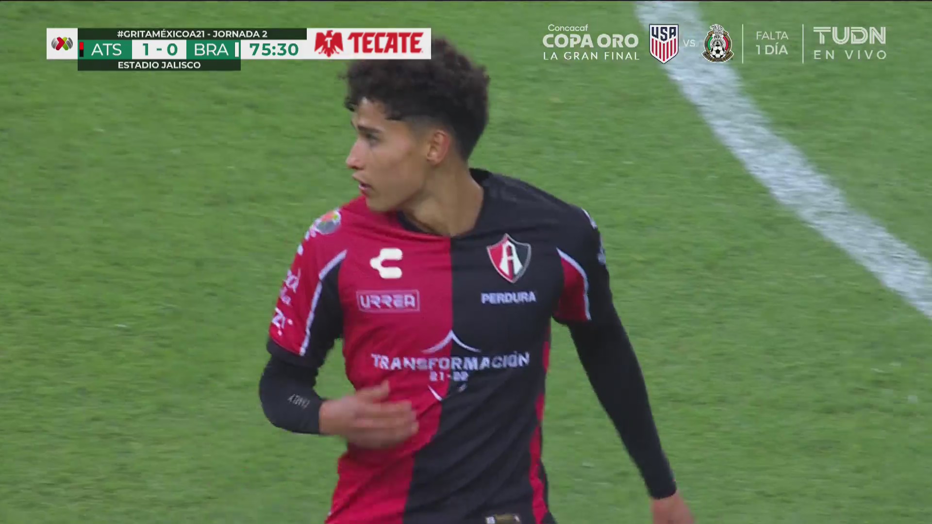 ¡Era un golazo! Jeremy Márquez casi se luce de larga distancia ...