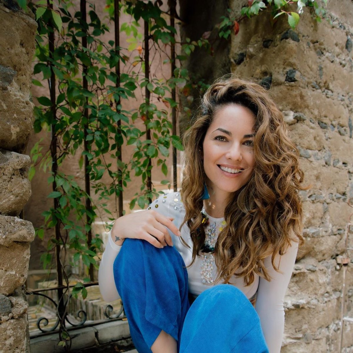 Bárbara Mori Publica Foto De Su Mamá E Impacta Al Ser Su Clon Las Estrellas Home Lo Último 